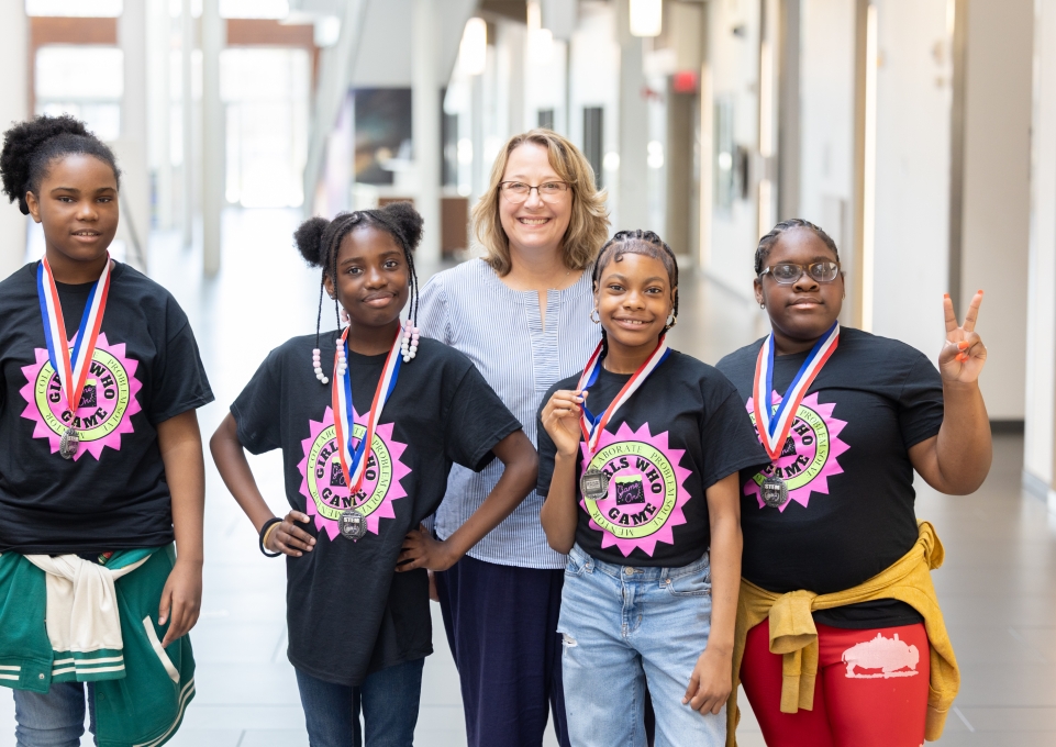 Buffalo State brings 50+ BPS Girls Who Game students to campus for STEM ...